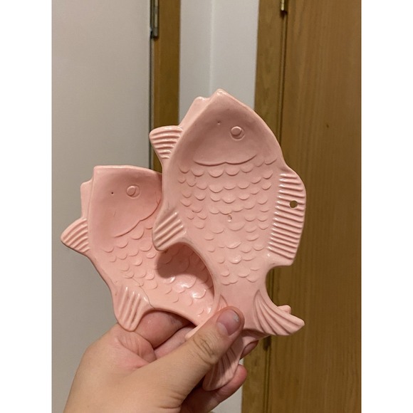 Fish | Vintage Plastic Fish Wall Decor Pink | Poshmark